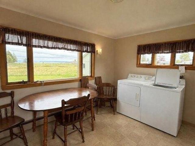 house with 2 bedroom, Lubec ME DS102763219