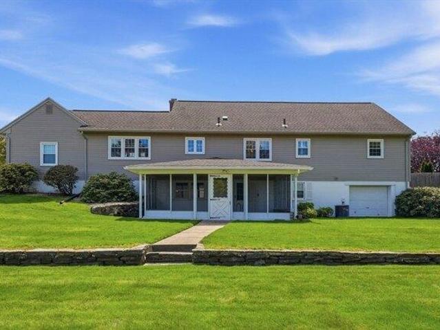 house with 2 bedroom, Ludlow MA ES103127627
