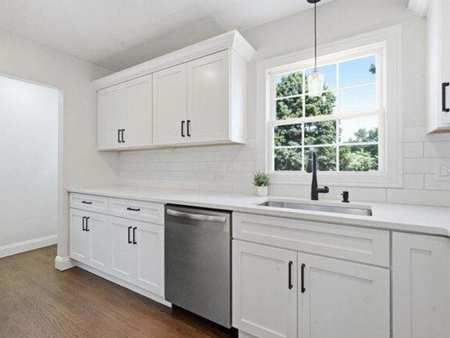 house with 2 bedroom, Ludlow MA ES105416514