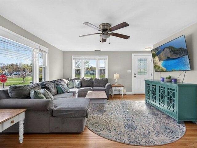 house with 2 bedroom, Lynn MA DS103018864