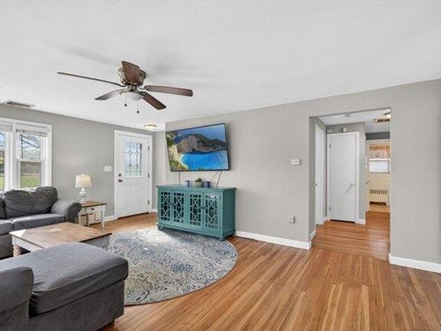 house with 2 bedroom, Lynn MA ES103018864