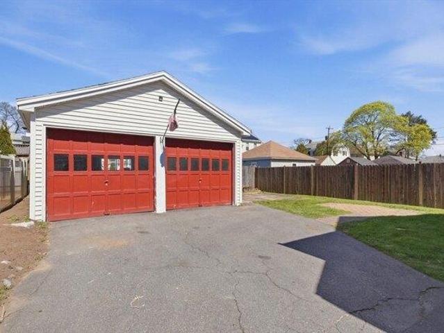 house with 2 bedroom, Lynn MA ES103434650