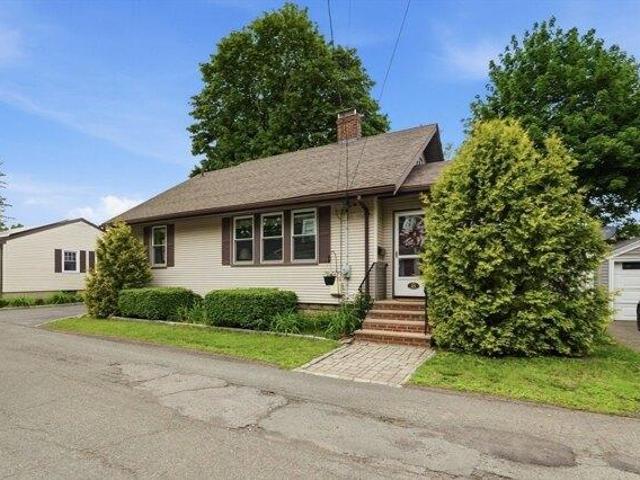 house with 2 bedroom, Lynn MA ES103809984