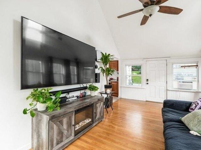 house with 2 bedroom, m MA ES104921289