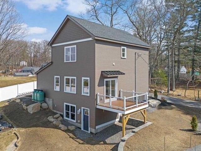 house with 2 bedroom, m NH ES102826897