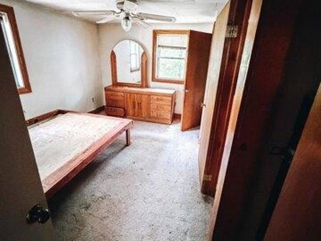 house with 2 bedroom, m CT ES104114098