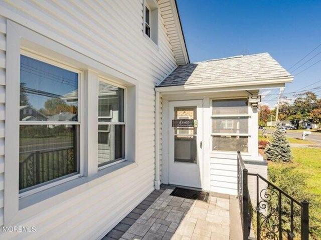 house with 2 bedroom, Manalapan NJ DLS102724588