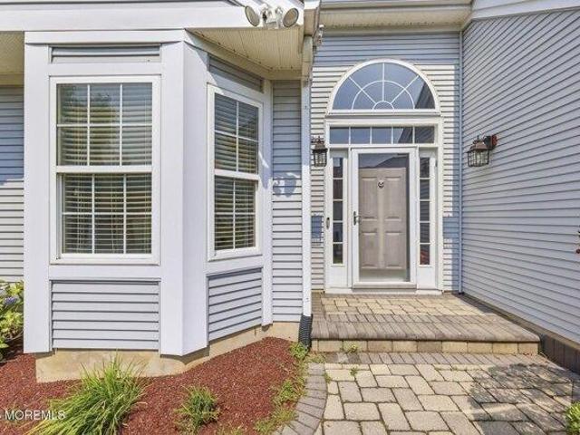 house with 2 bedroom, Manalapan NJ ES104832642