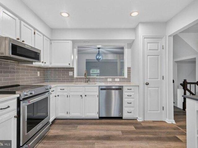 house with 2 bedroom, Manassas VA ES104907760