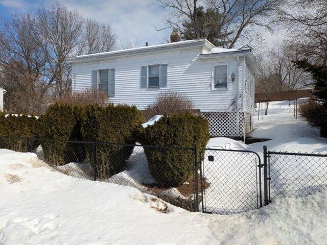 house with 2 bedroom, Manchester NH DLS102595765