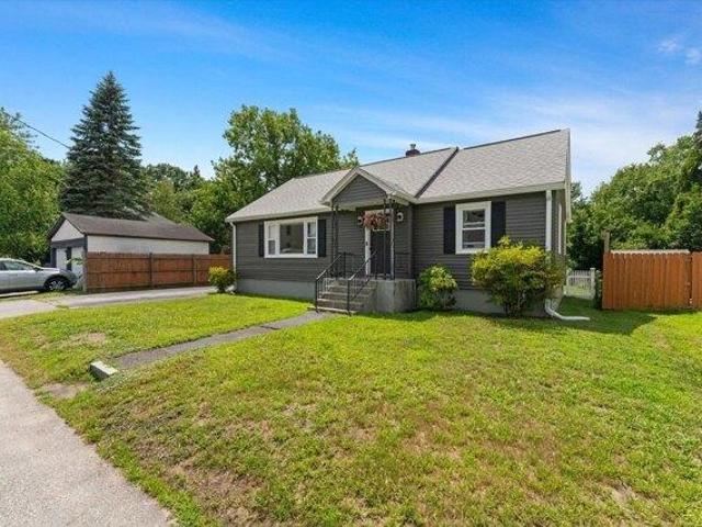 house with 2 bedroom, Manchester NH DS104331857
