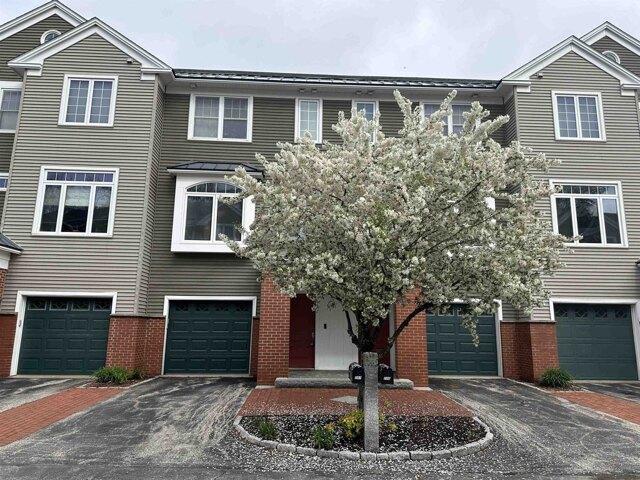 house with 2 bedroom, Manchester NH DS102823333