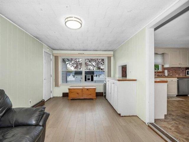 house with 2 bedroom, Manchester NH DS103017549
