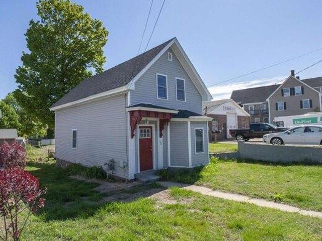 house with 2 bedroom, Manchester NH DS103223143