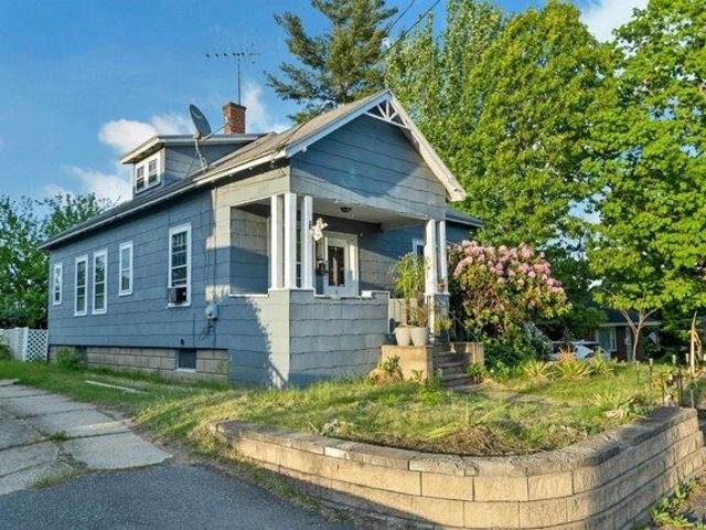 house with 2 bedroom, Manchester NH DS103433157