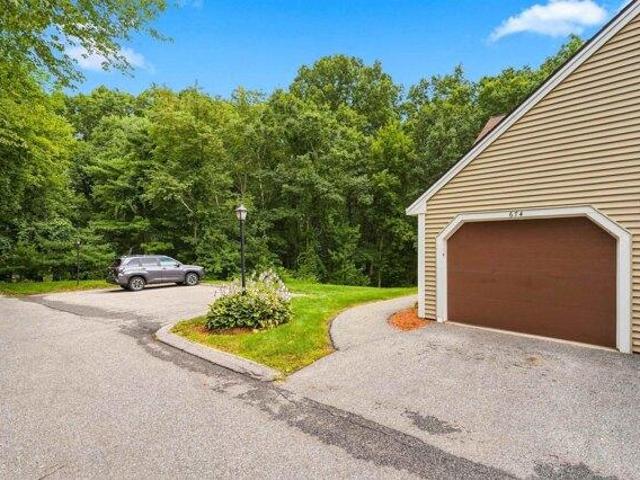 house with 2 bedroom, Manchester NH ES104831348