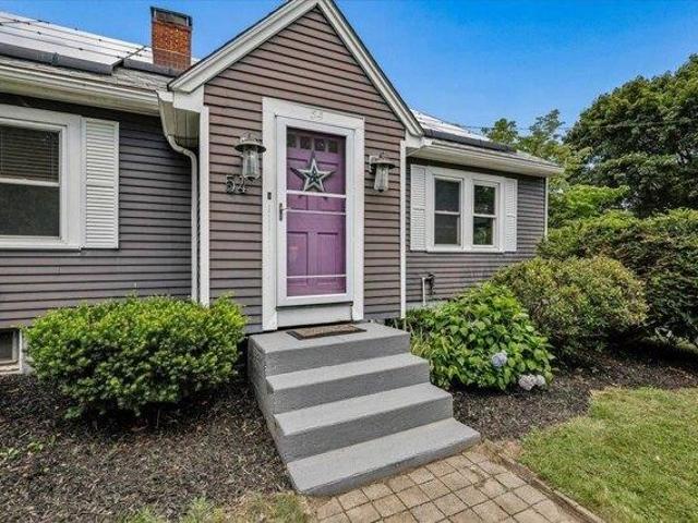 house with 2 bedroom, Manchester NH ES104947261