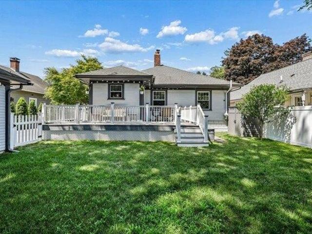 house with 2 bedroom, Manchester NH ES105095632