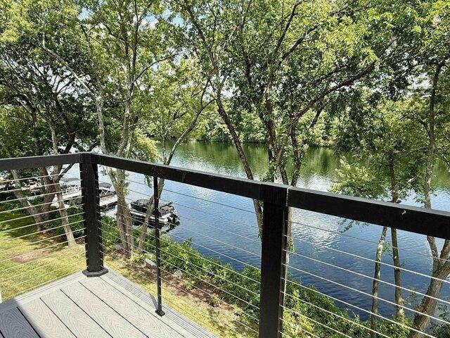 house with 2 bedroom, Manchester NH ES105143030