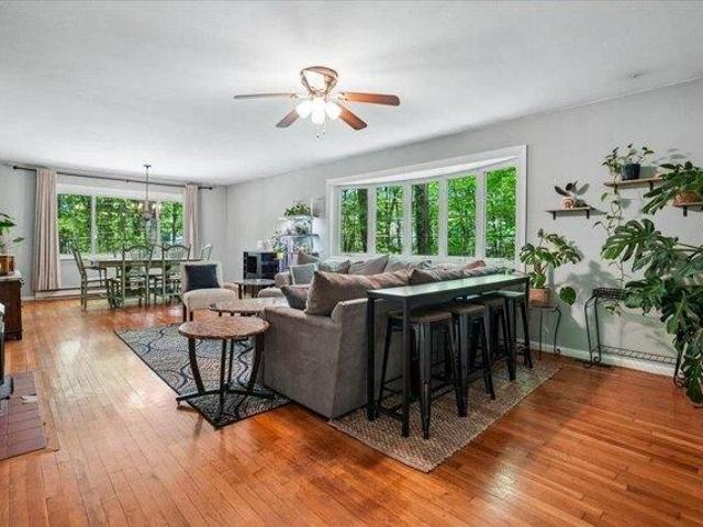 house with 2 bedroom, Manchester NH ES103189879