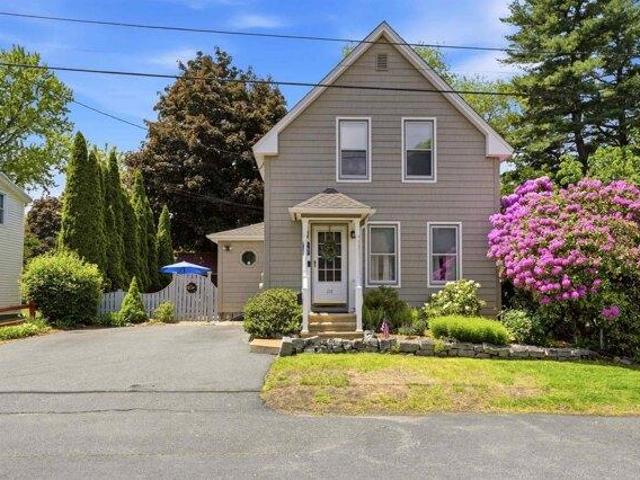 house with 2 bedroom, Manchester NH ES103250959