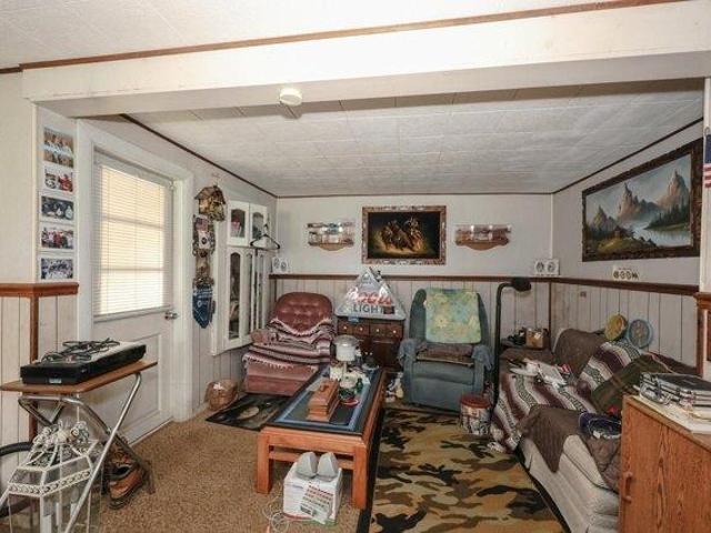 house with 2 bedroom, Manchester NH ES103251373