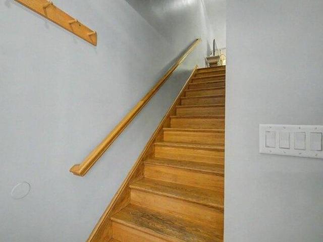 house with 2 bedroom, Manchester NH ES103600642