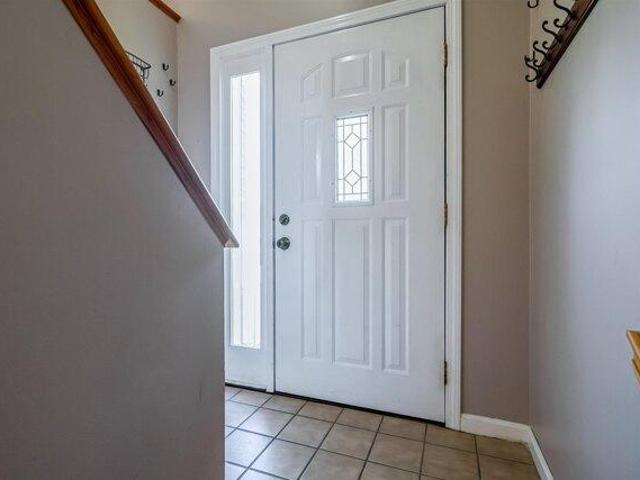 house with 2 bedroom, Manchester NH ES103848745