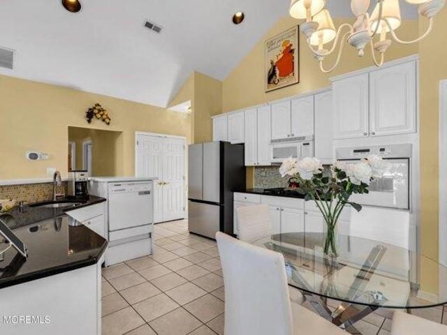 house with 2 bedroom, Manchester NJ DLS102283498