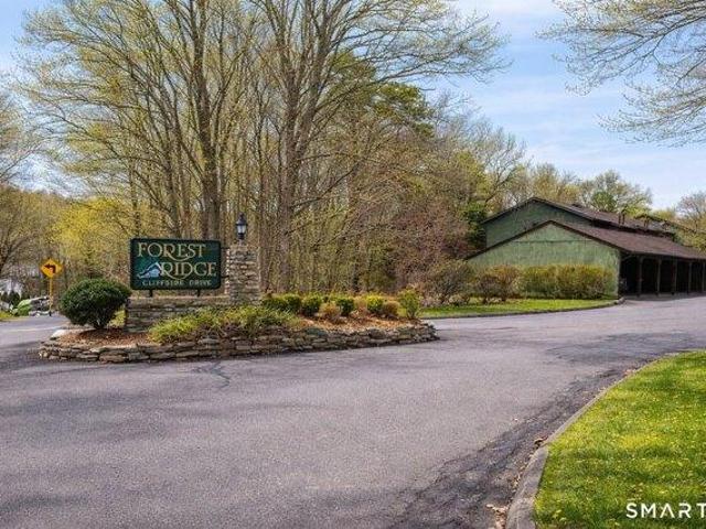 house with 2 bedroom, Manchester CT DLS101659171