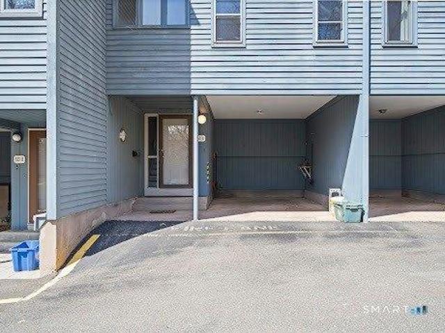 house with 2 bedroom, Manchester CT DLS101705745