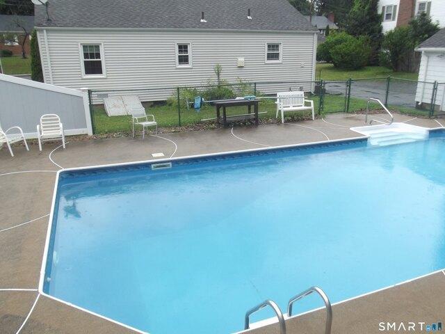 house with 2 bedroom, Manchester CT ES104810164