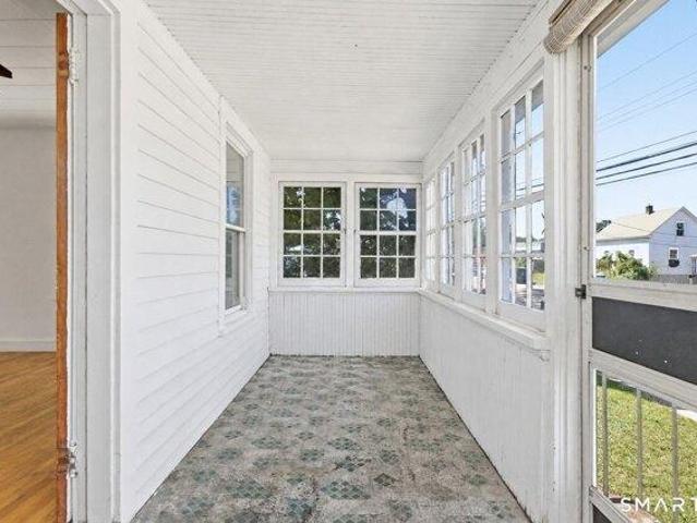 house with 2 bedroom, Manchester CT ES104902590