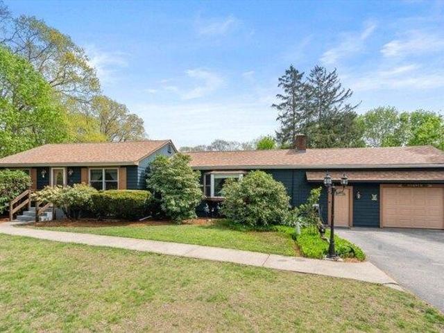 house with 2 bedroom, Mansfield MA ES105122955