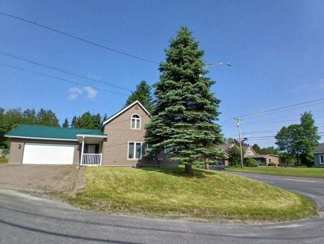 house with 2 bedroom, Madawaska ME ES105124754