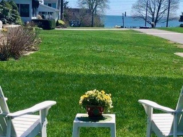 house with 2 bedroom, Madison CT ES104237166