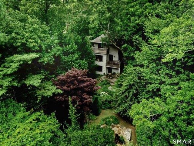 house with 2 bedroom, Madison CT ES104792484