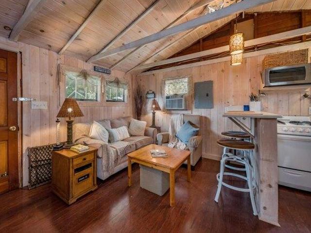 house with 2 bedroom, Madison CT ES105158915