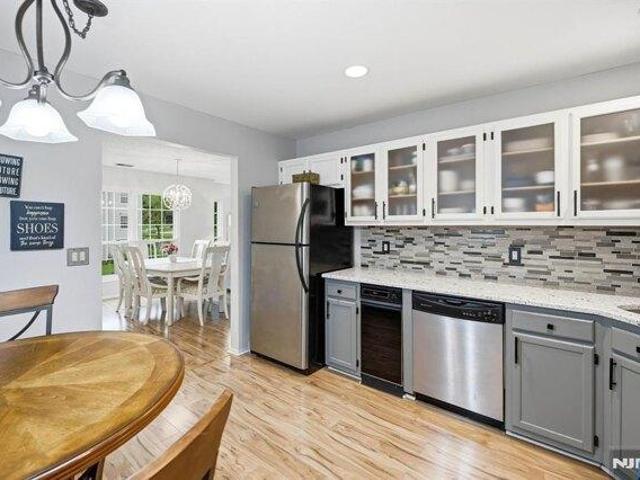 house with 2 bedroom, Mahwah NJ ES104567171