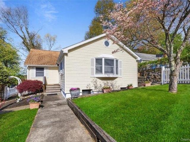 house with 2 bedroom, Mahopac NY DLS102280974