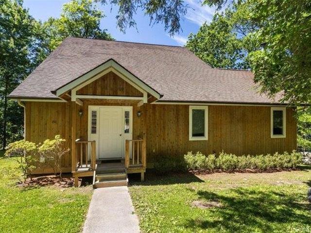 house with 2 bedroom, Mahopac NY ES105208174