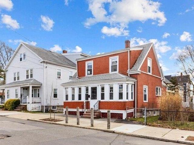 house with 2 bedroom, Malden MA DLS102860535