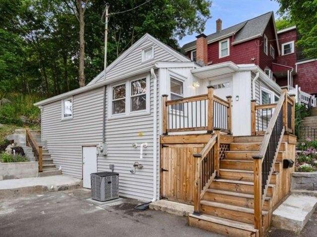 house with 2 bedroom, Malden MA DS103930735