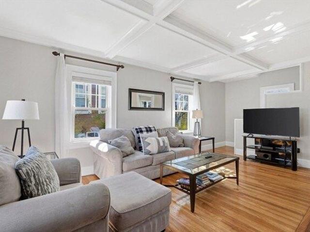 house with 2 bedroom, Malden MA ES103190047