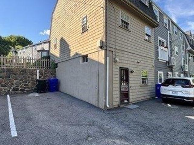 house with 2 bedroom, Marblehead MA DS104445581