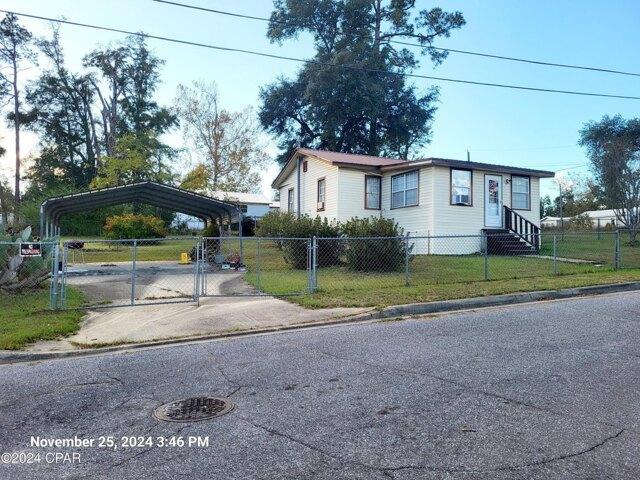 house with 2 bedroom, Marianna FL DLS88821065