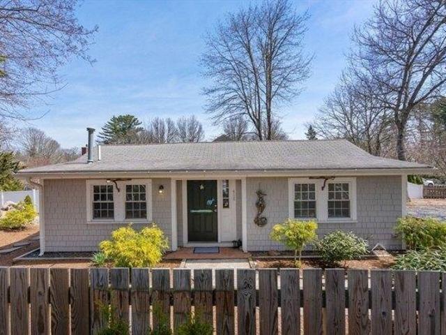 house with 2 bedroom, Marion MA ES105109503