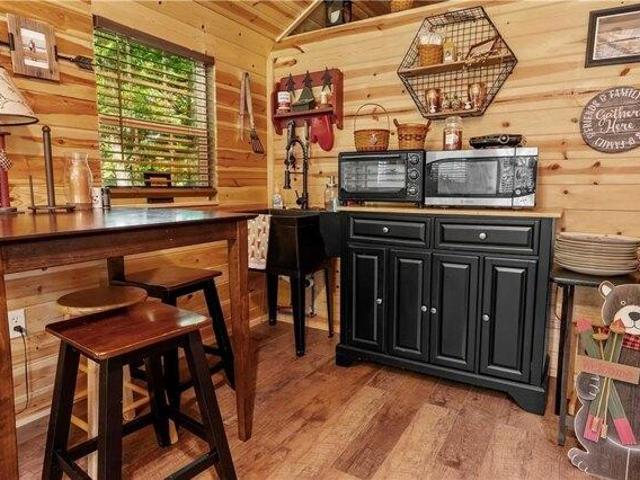 house with 2 bedroom, Markleysburg PA ES104898870