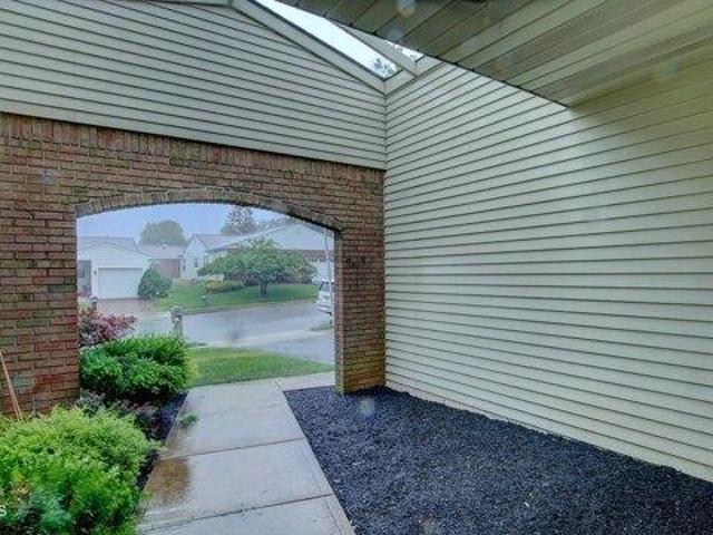 house with 2 bedroom, Marlboro NJ ES104869406