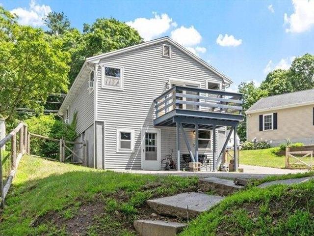 house with 2 bedroom, Marlborough MA ES104831327